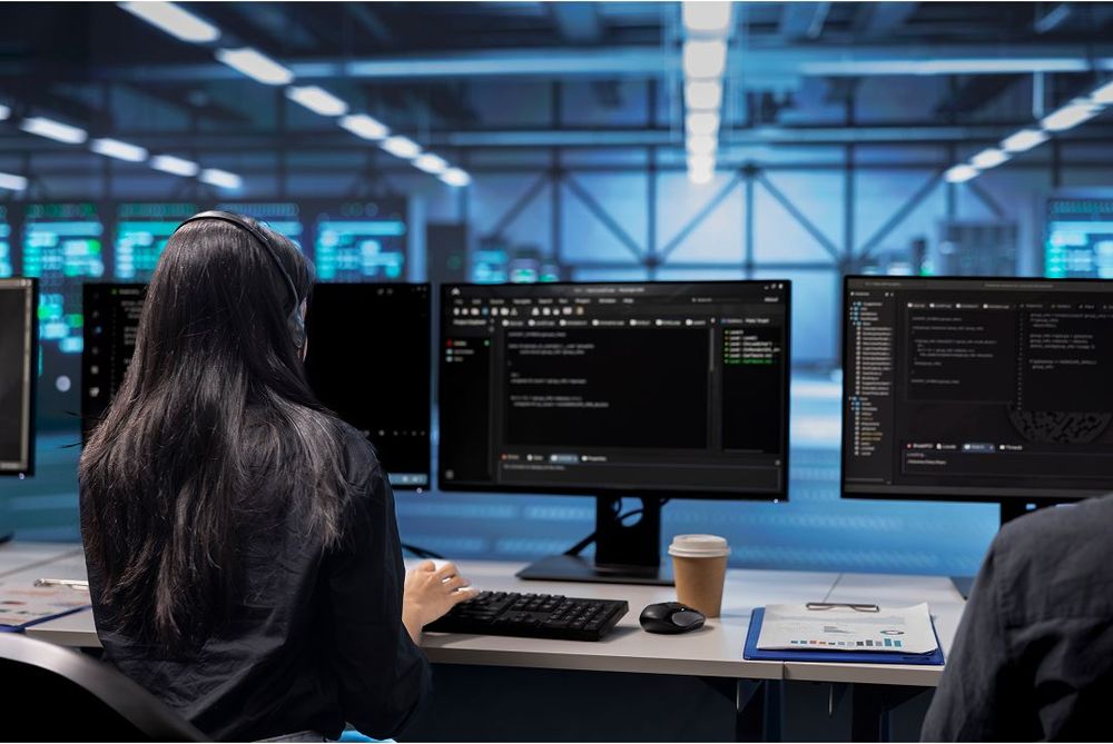 Software House Indonesia - Custom & Enterprise Software